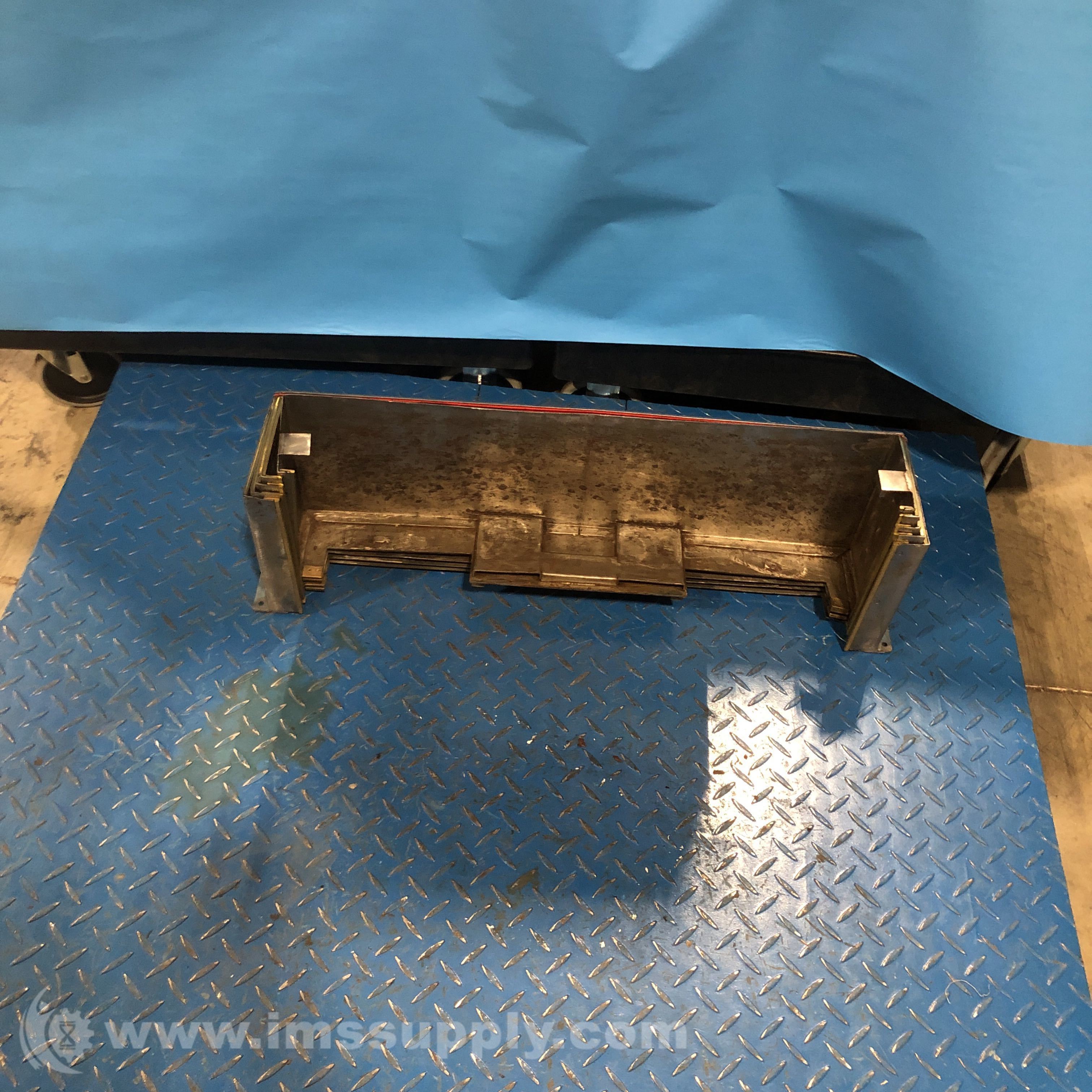 Metal in Motion Expanding Steel Machine Cover, 32 x 10x 12 - IMS Supply