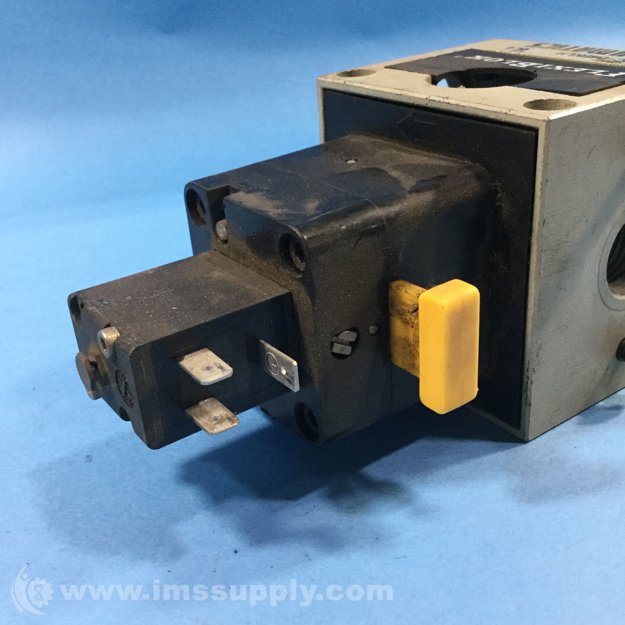 Numatics S32C-04BKLM Solenoid Slow Start Valve 150 PSI - IMS Supply