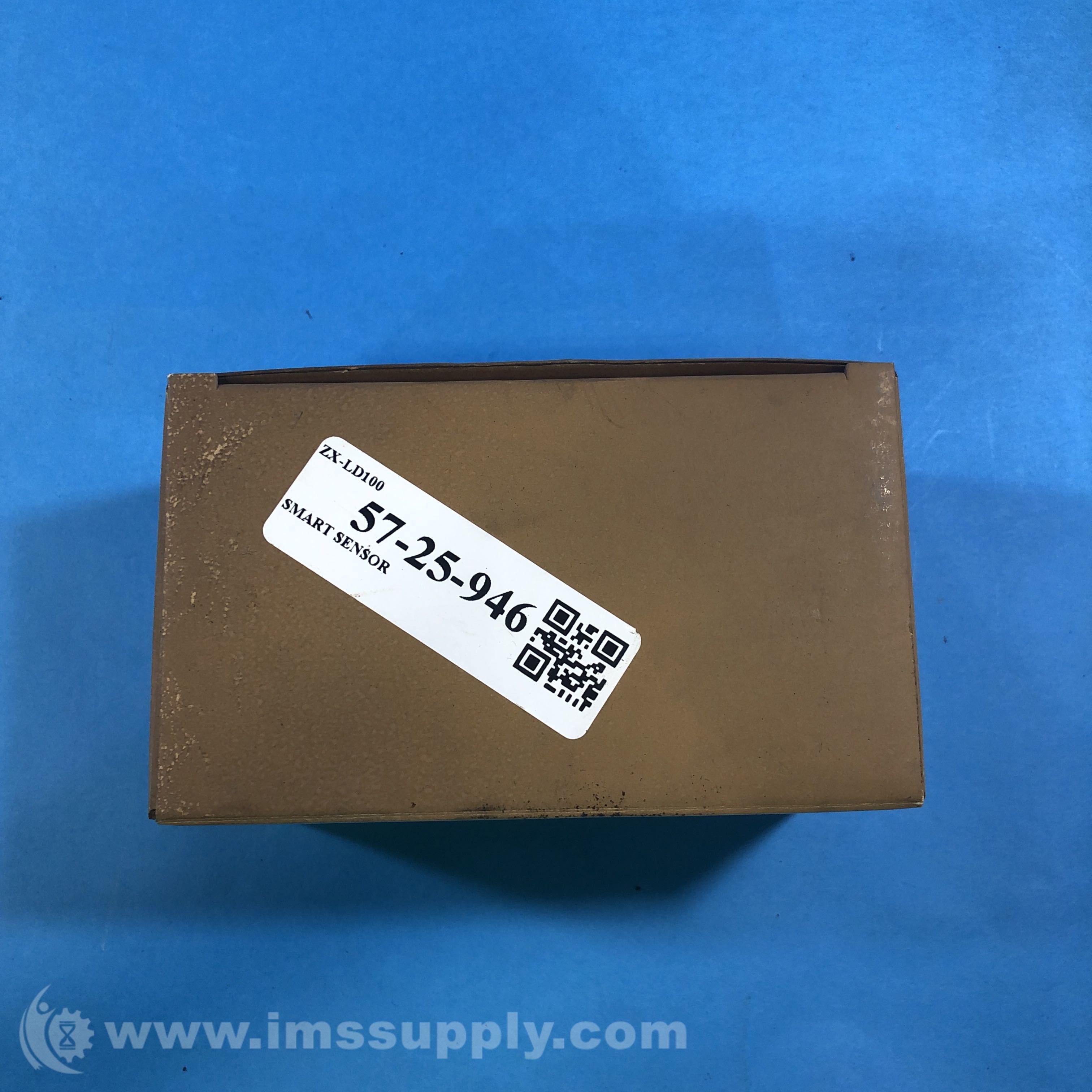 Omron ZX-LD100 Photoelectric Sensor - IMS Supply