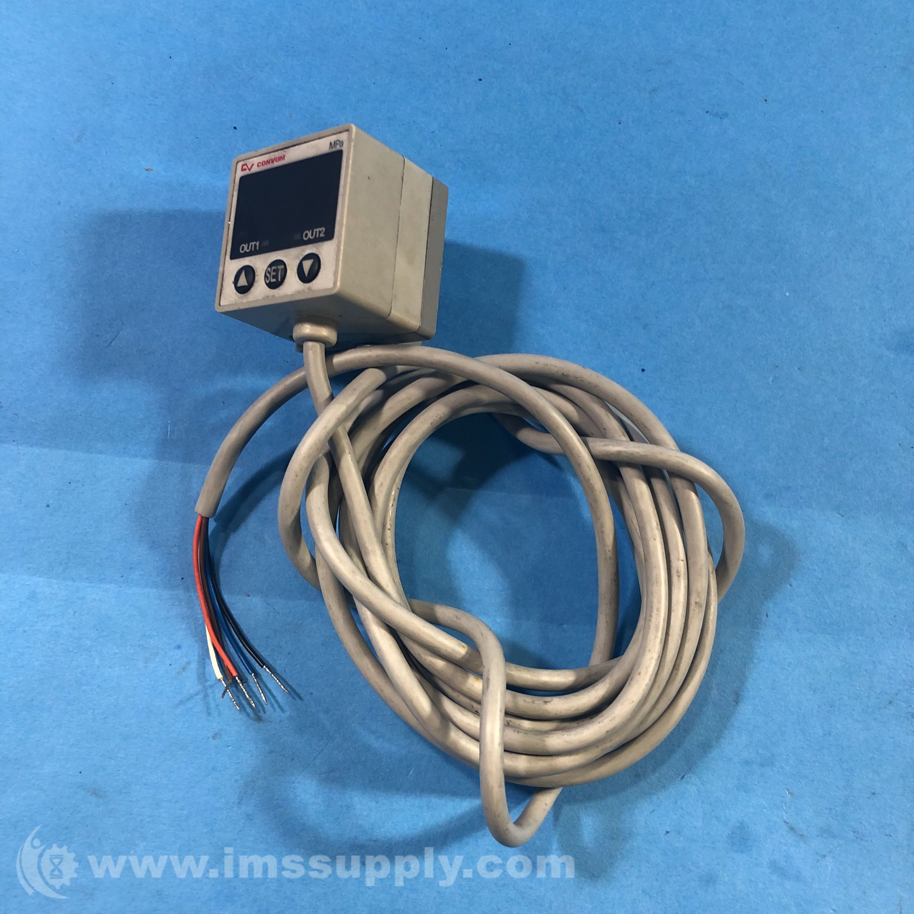 Convum P33N-NGAT Digital Pressure Sensor 0-145 PSI - IMS Supply