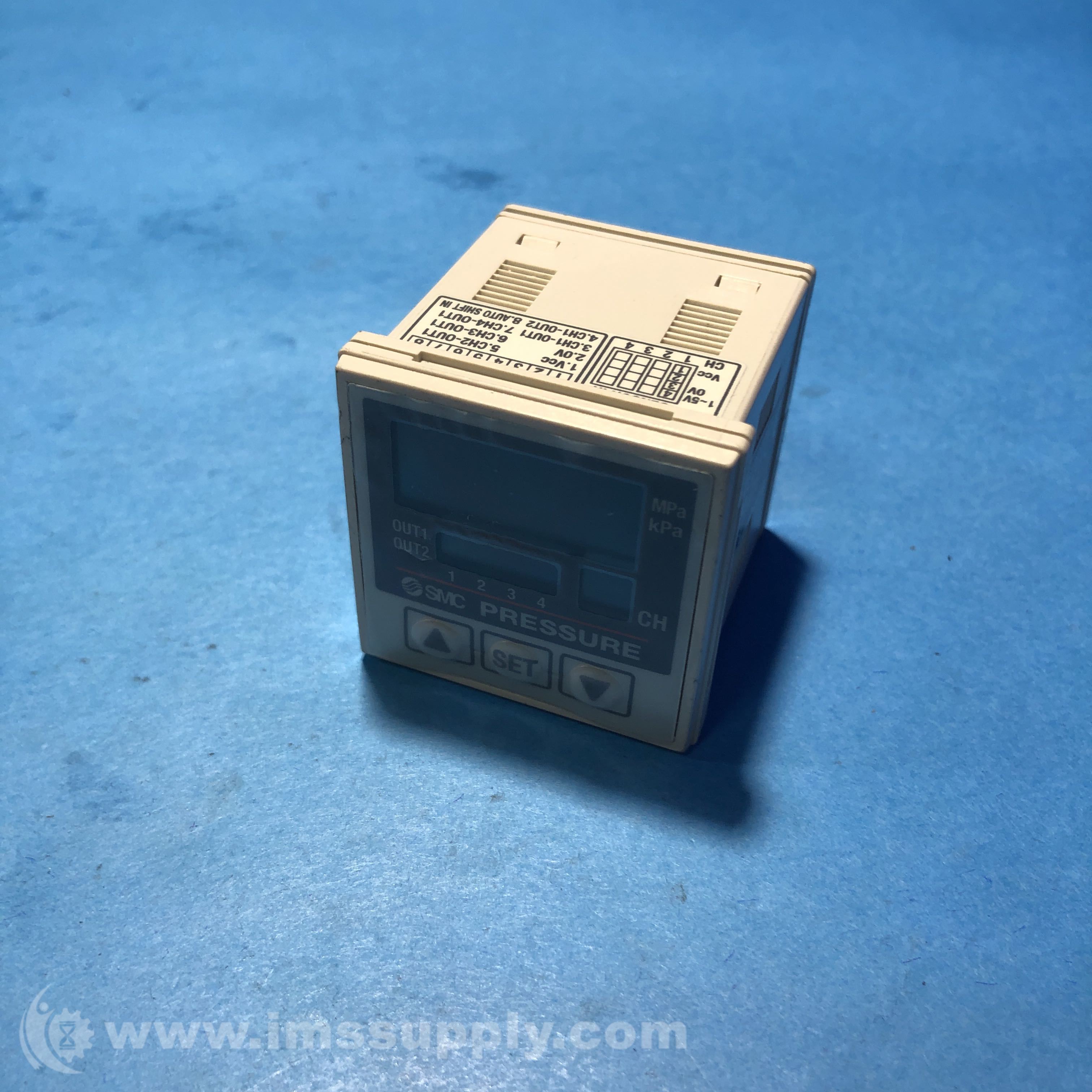 SMC PSE200-M Pressure Sensor Controller - IMS Supply