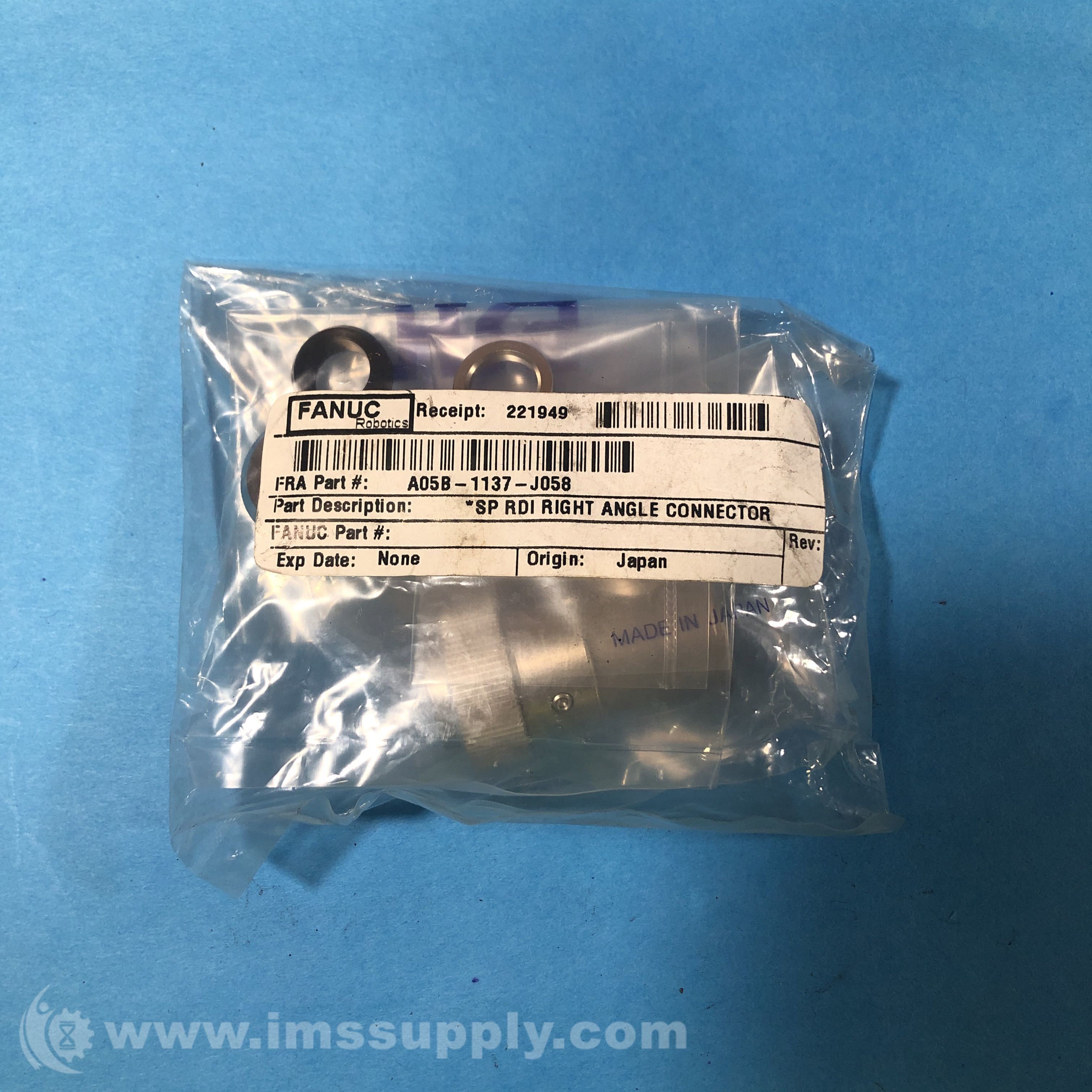 Fanuc A05B-1137-J058 SP RDI Right Angle 12 Pin EE Connector - IMS Supply