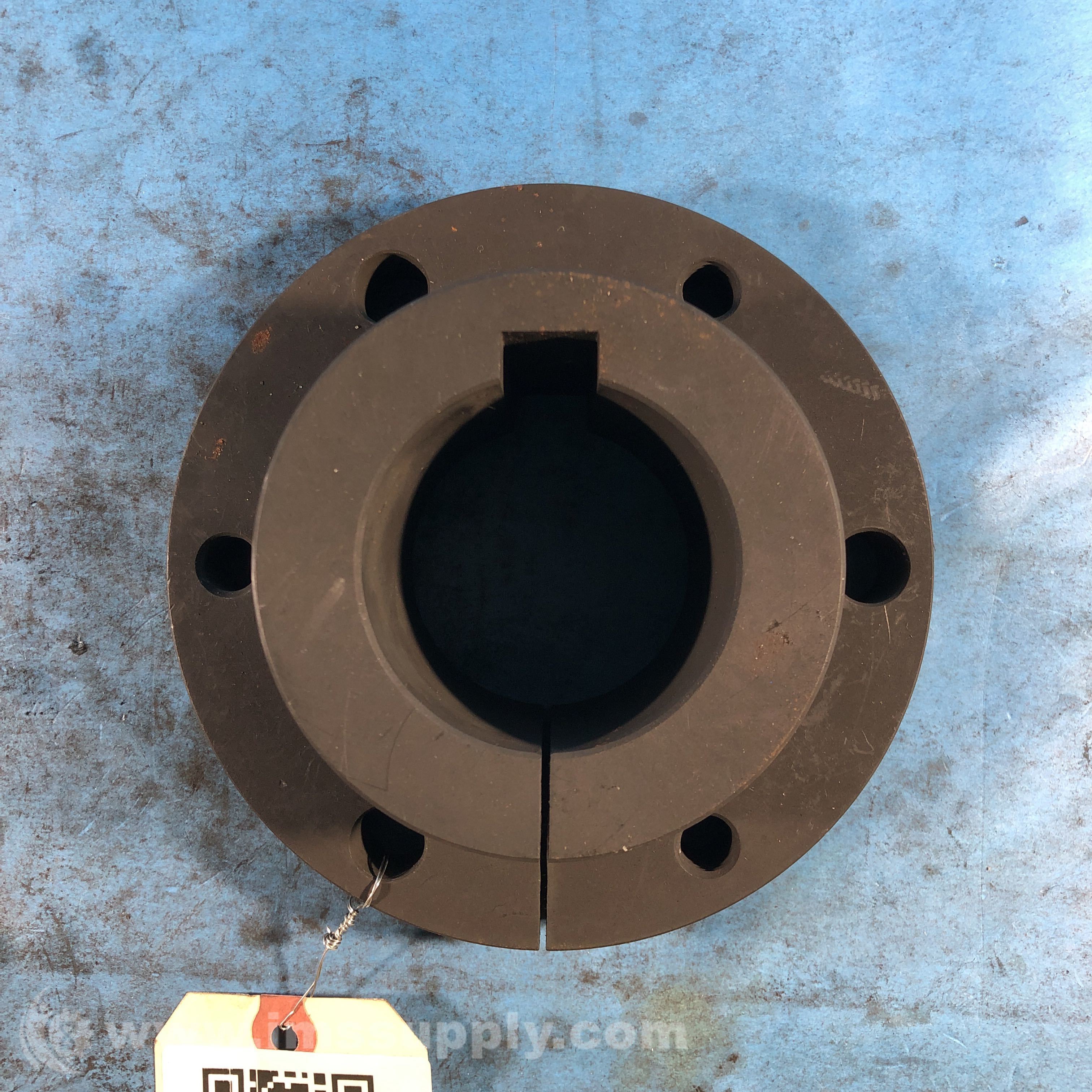 Tsubaki 2-3/8'' Black Steel Keyed Sprocket Bushing - IMS Supply