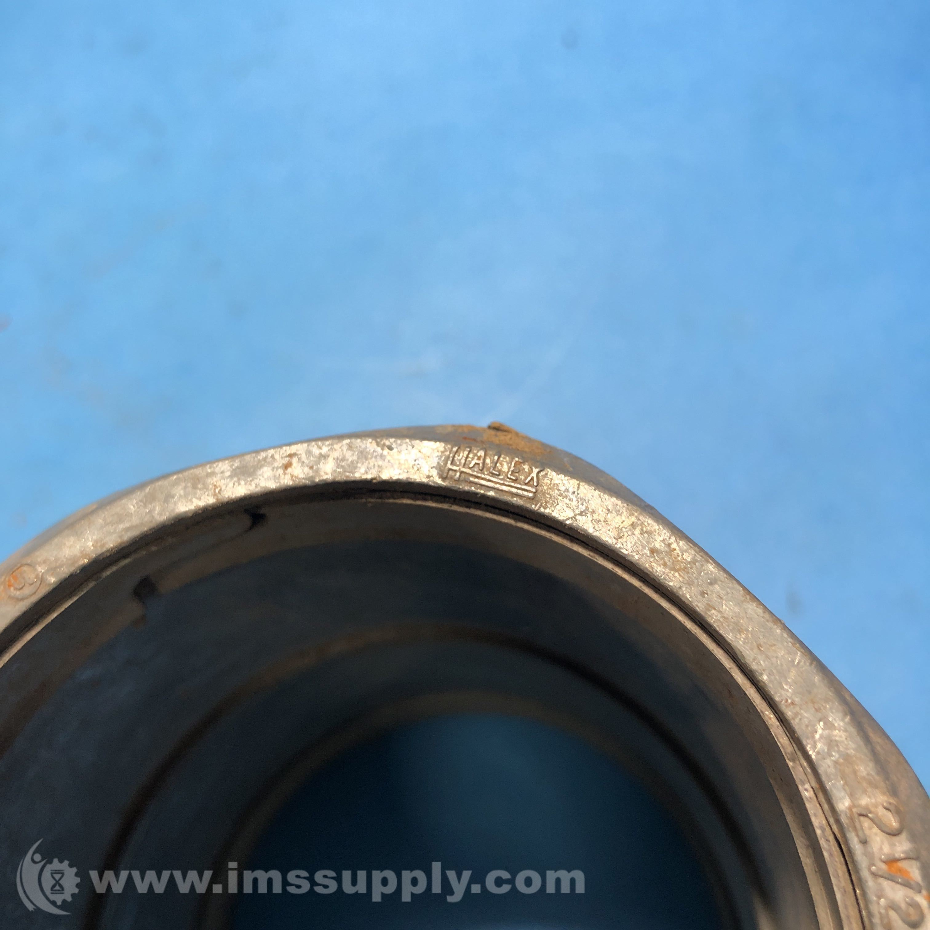 Halex Steel Rigid 2-1/2 inch Straight Hex Compression Coupling - IMS Supply