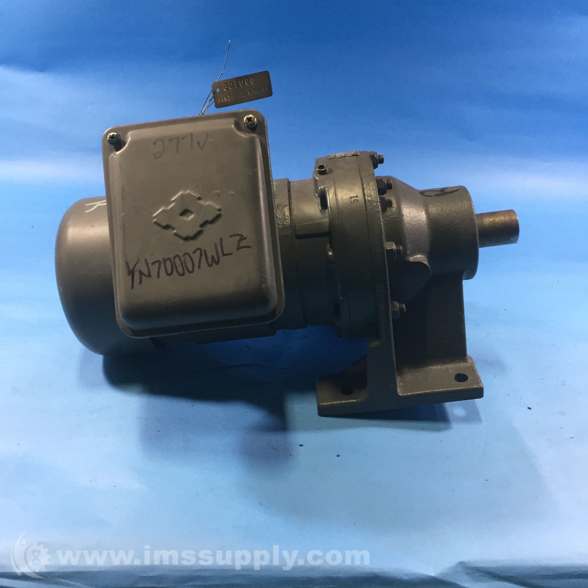 Sumitomo HM02-209 3 Phase Induction Motor, 1720 RPM, 51 Ratio - IMS Supply