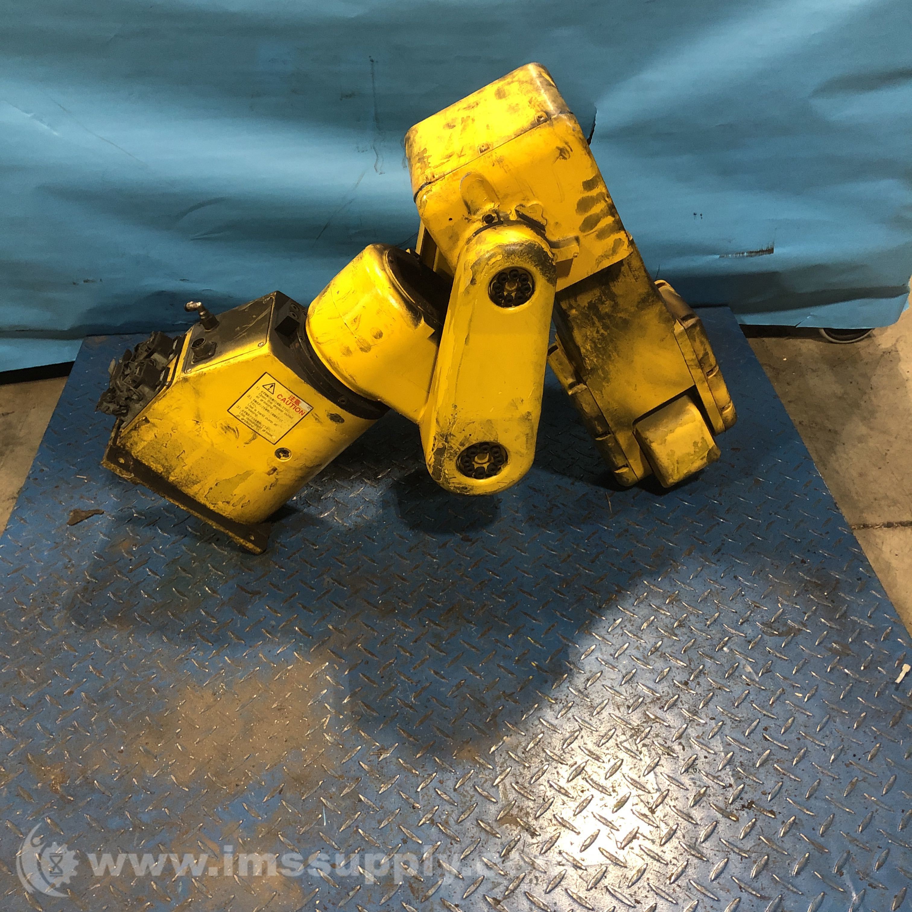 Fanuc Robot Arm - IMS Supply