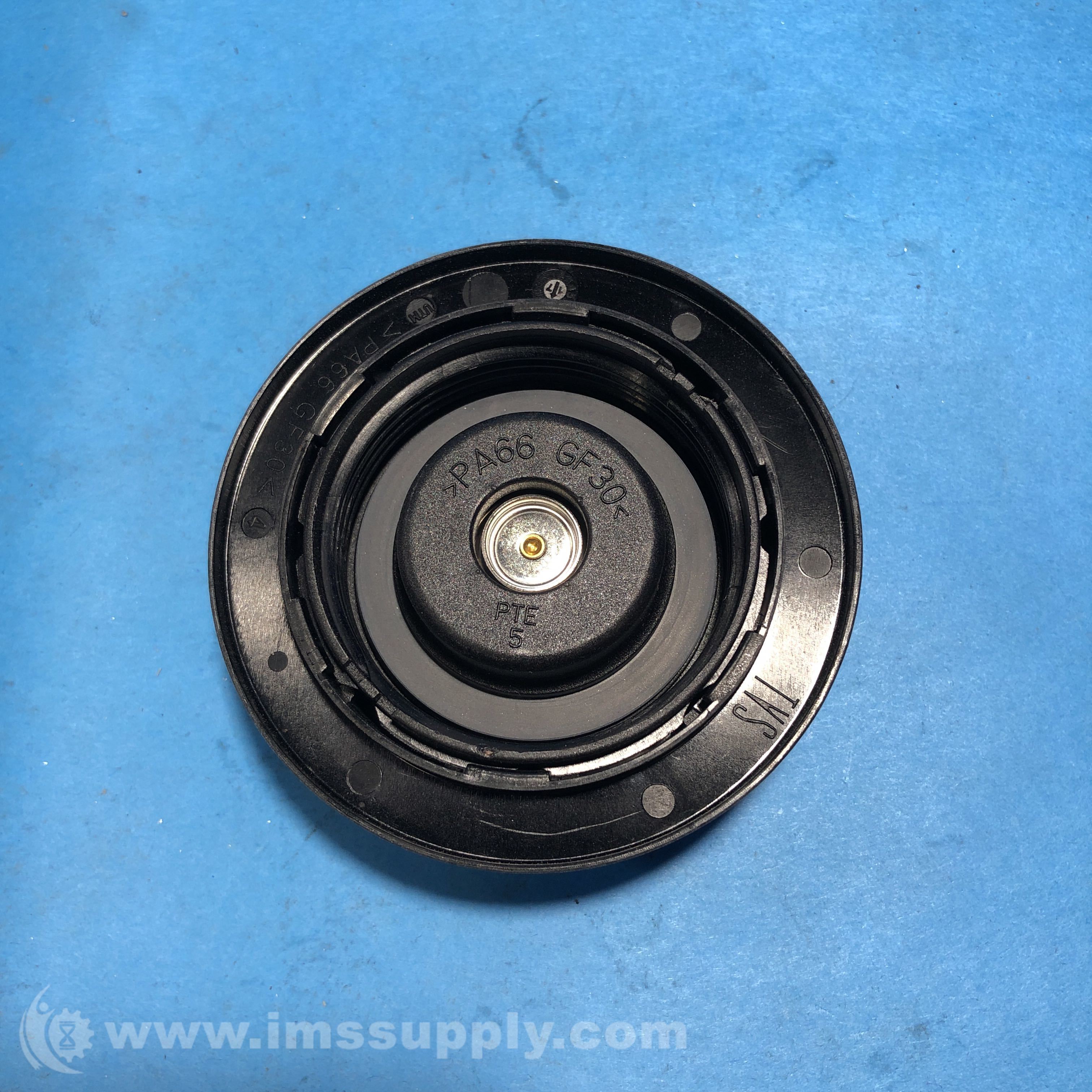 Bobcat 6733429 Water Coolant Tank Cap - IMS Supply