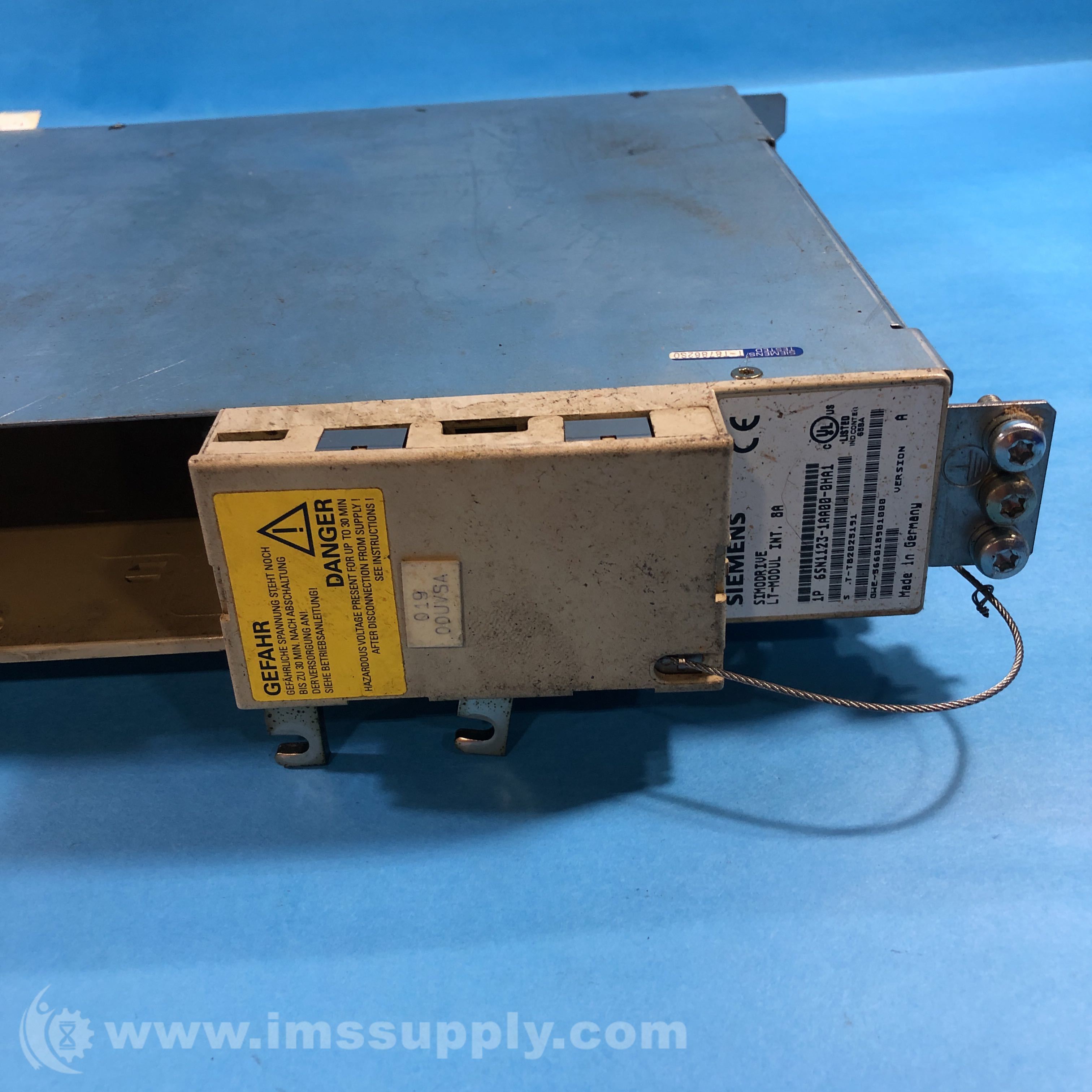 Siemens 6SN1123-1AA00-OHA1 SimoDrive 611 Power Module - IMS Supply