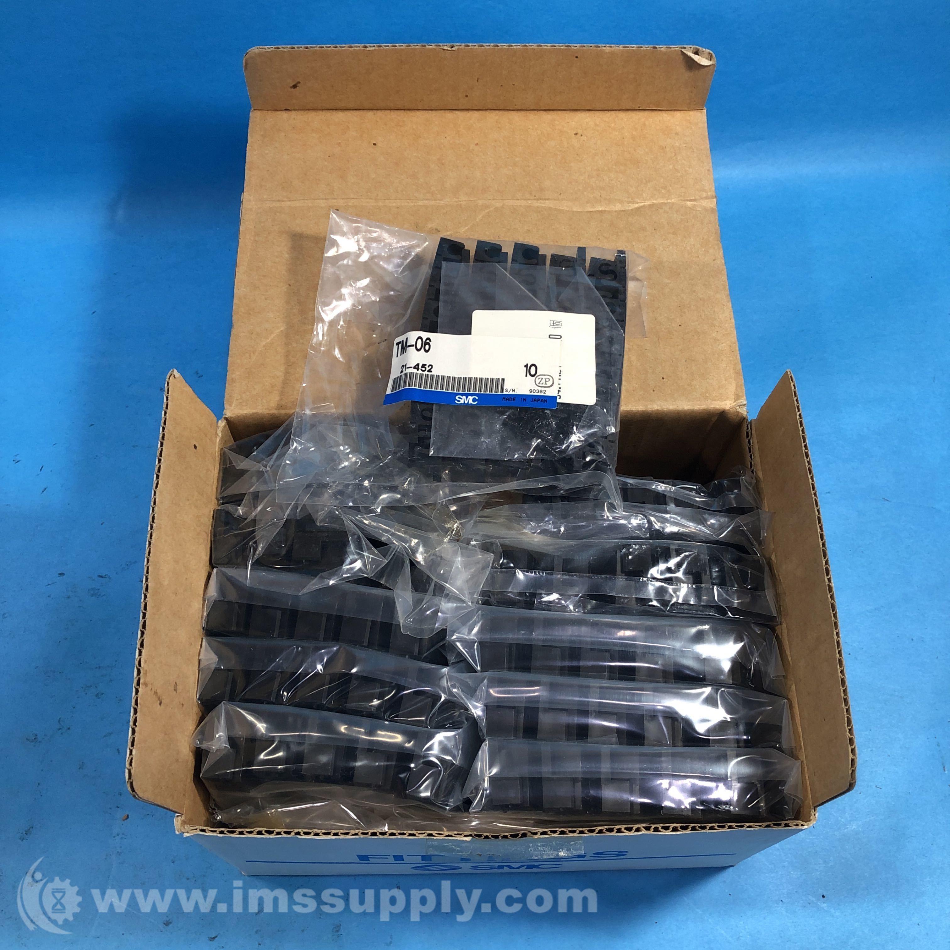 SMC TM-06 Box of 10 Packages of 10 Tube Holders - IMS Supply