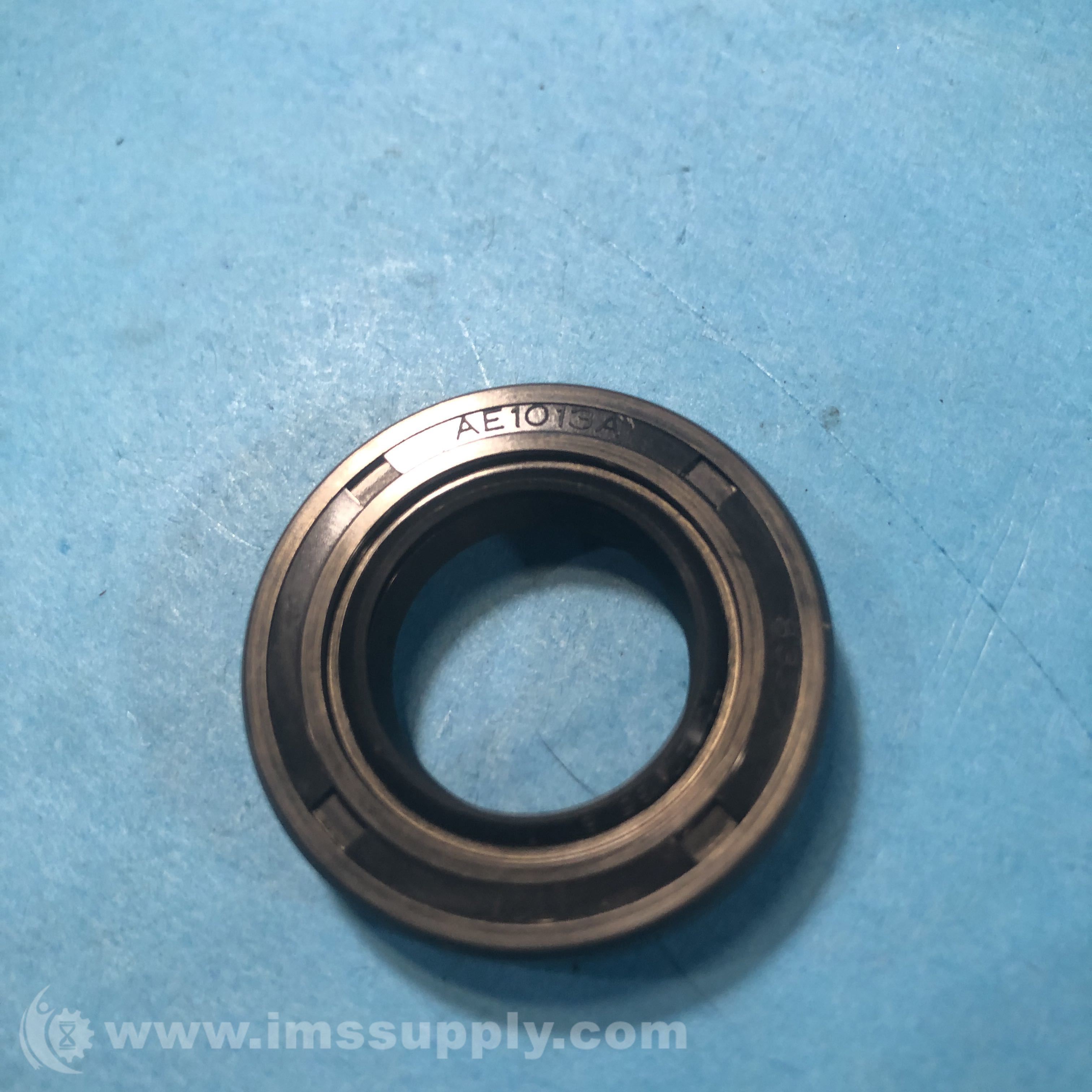 Nok AE1013A Double Lip Radial Shaft Rubber Oil Seal - IMS Supply