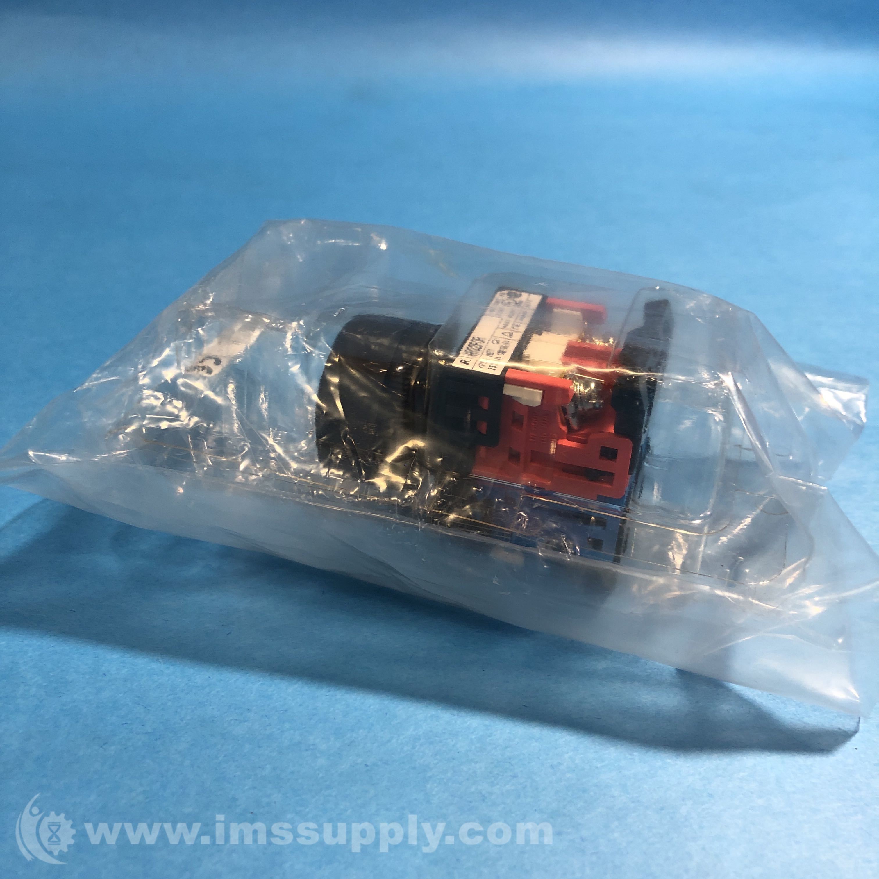 Fuji Electric AR22F0R-11B Pushbutton Switch - Illuminated - IMS Supply