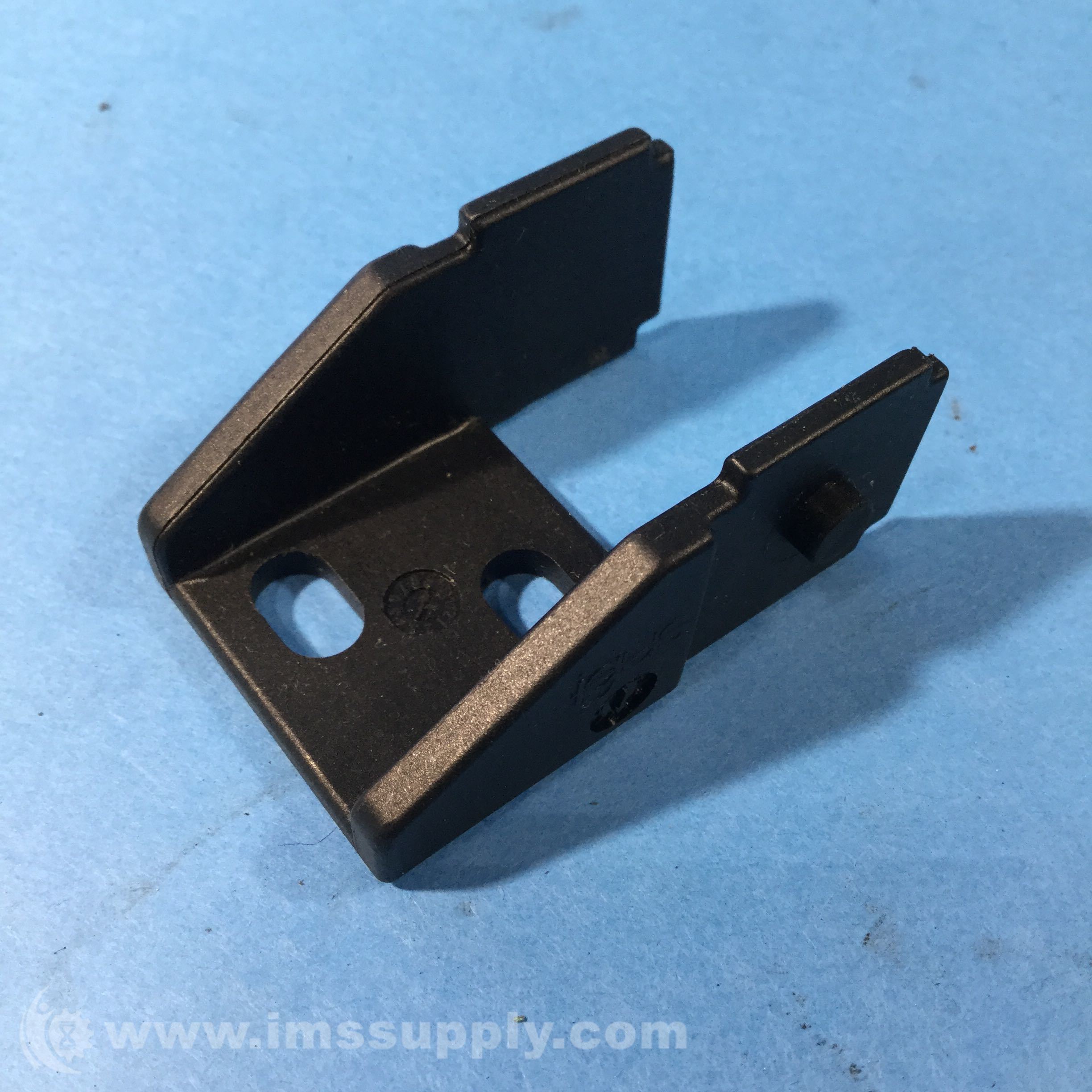 Igus 102.2P Plastic Mounting Bracket - IMS Supply