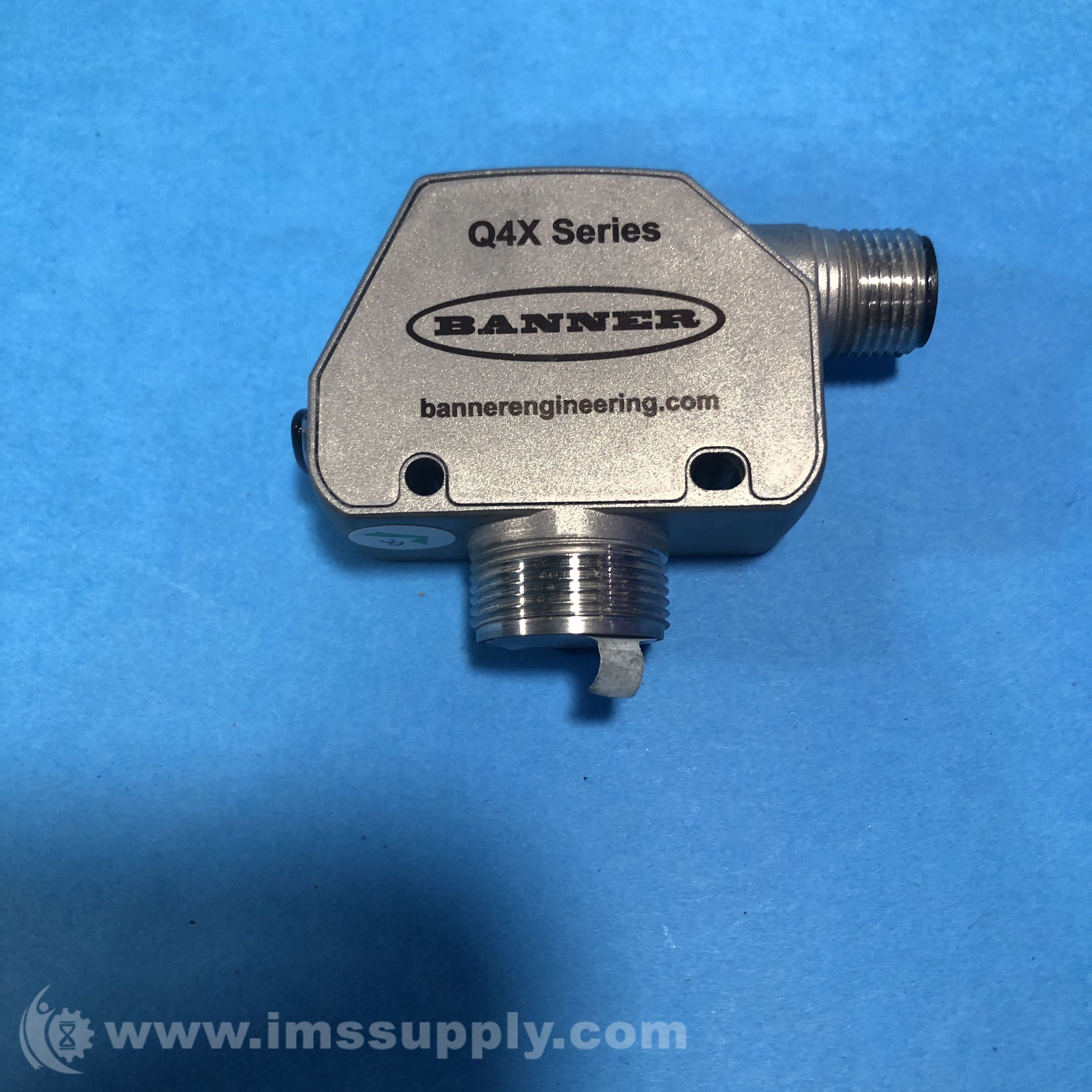 Banner Q4XTBLAF500-Q8 Photoelectric Sensor Laser - IMS Supply