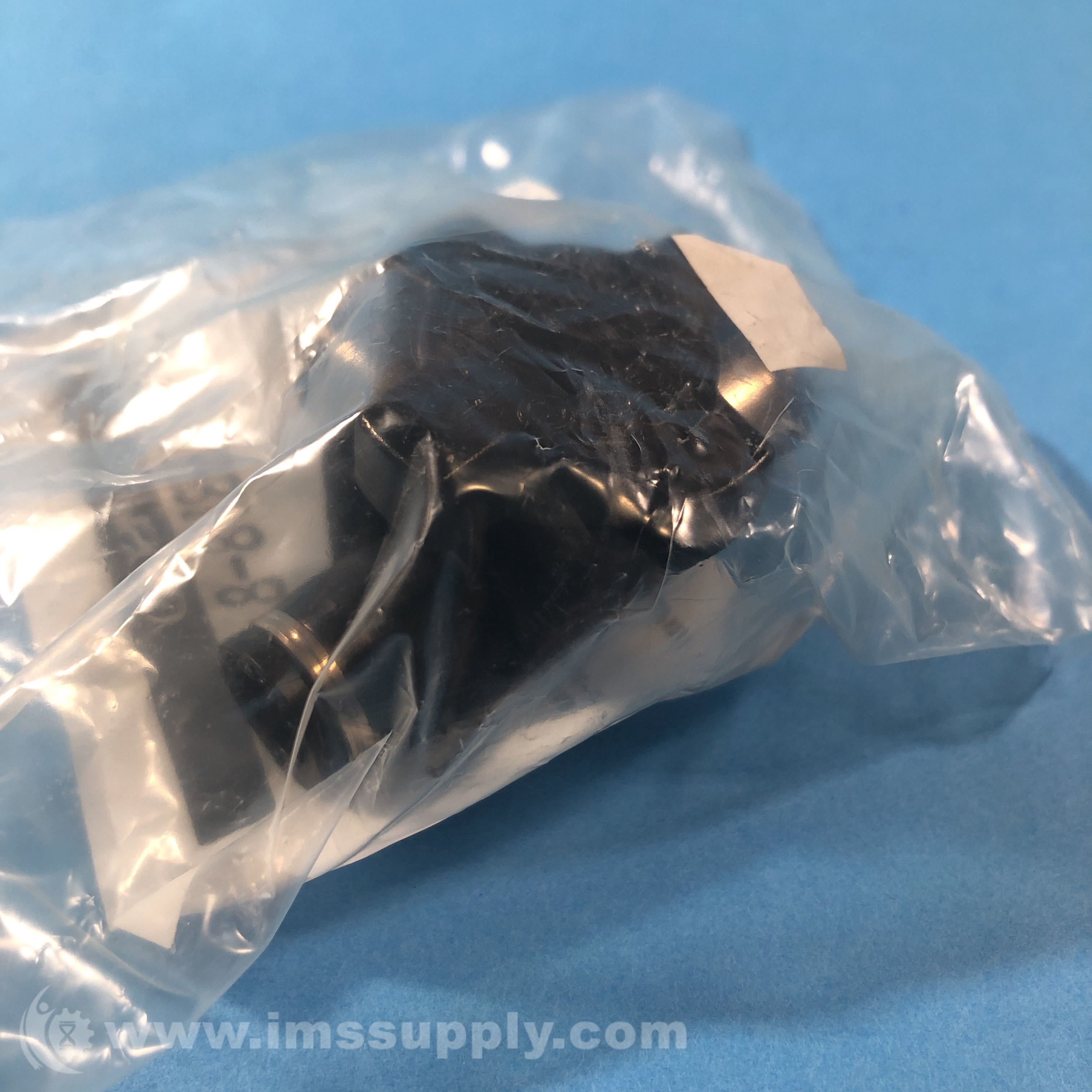 Pisco HBV8-8 Flow Path Switching Valve - IMS Supply