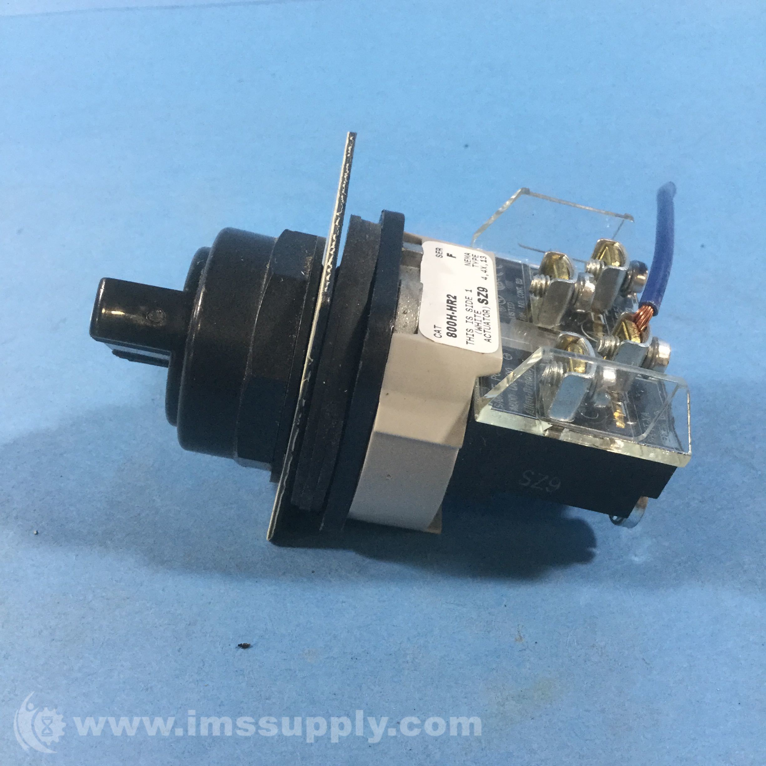 Allen Bradley 800H-HR2 30MM 2P Selector Switch - IMS Supply