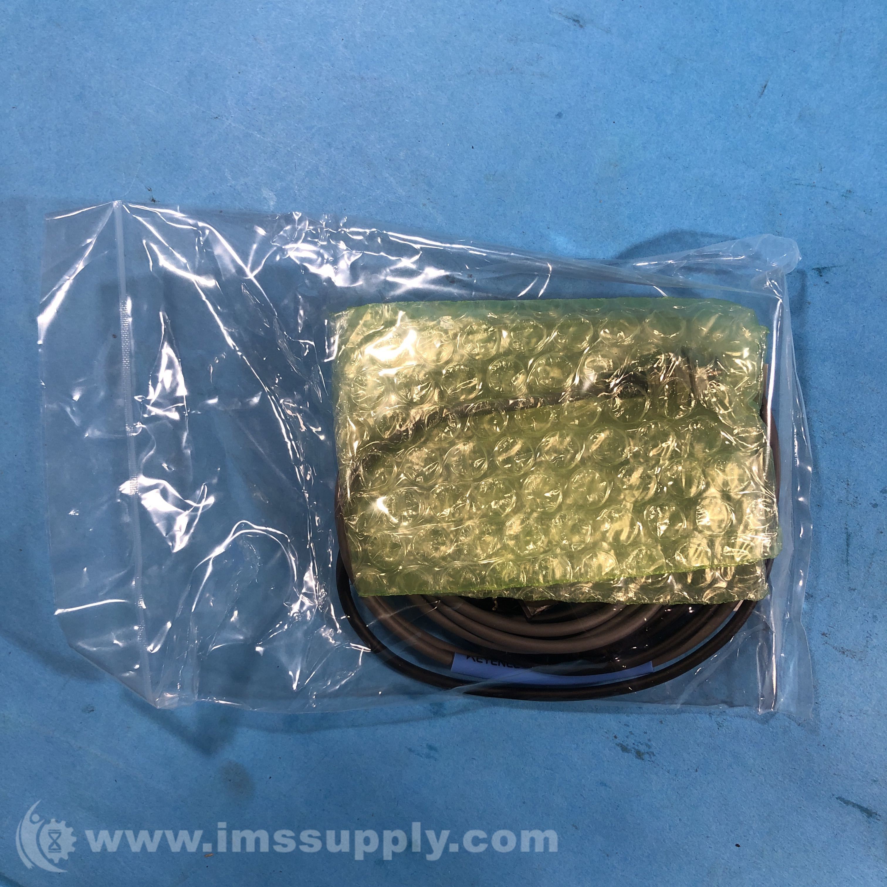 Keyence PX-H71 Heavy-duty Photoelectric Sensors PX series - IMS Supply