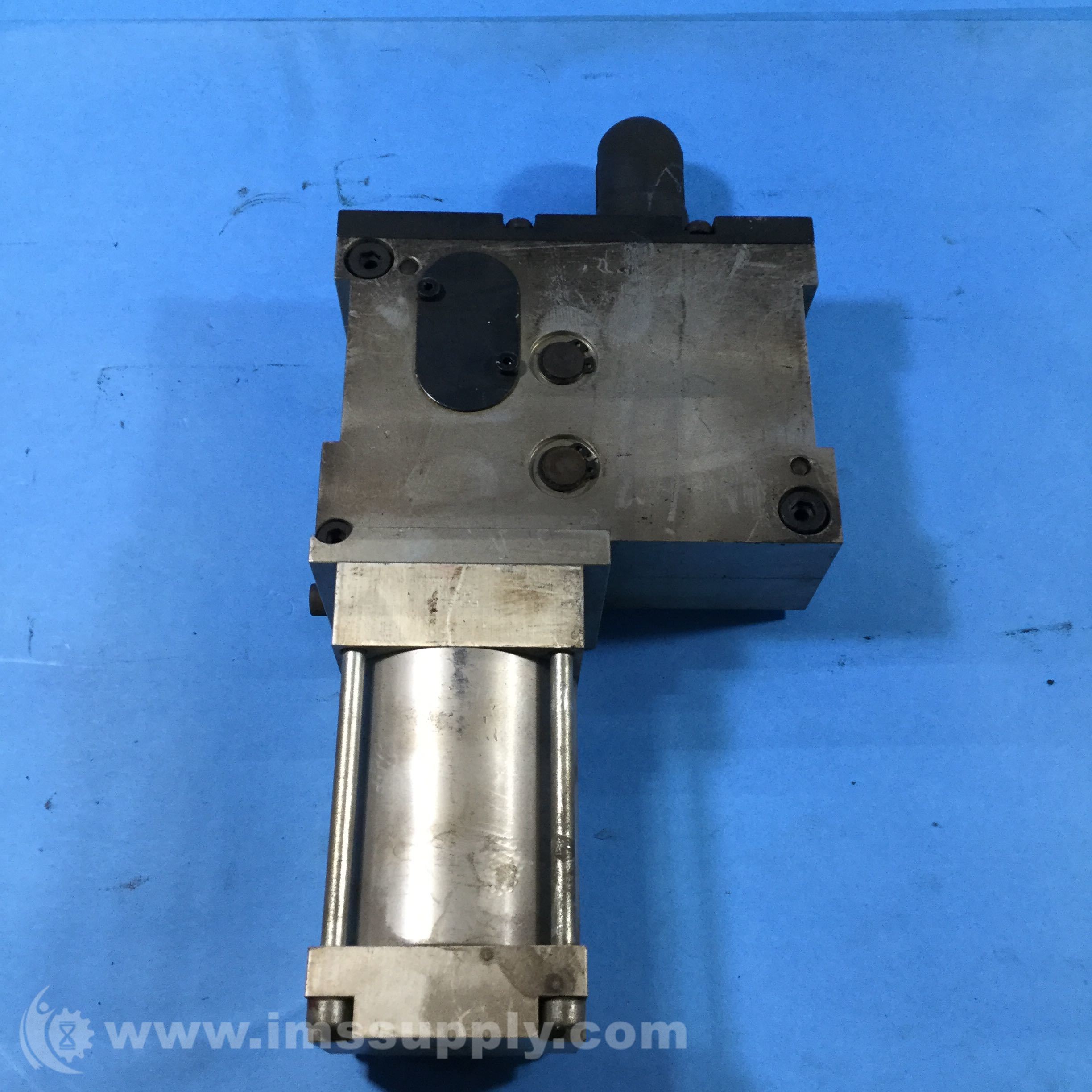 Tunkers K 60 UZ T12 Underbody Pin Clamp - IMS Supply