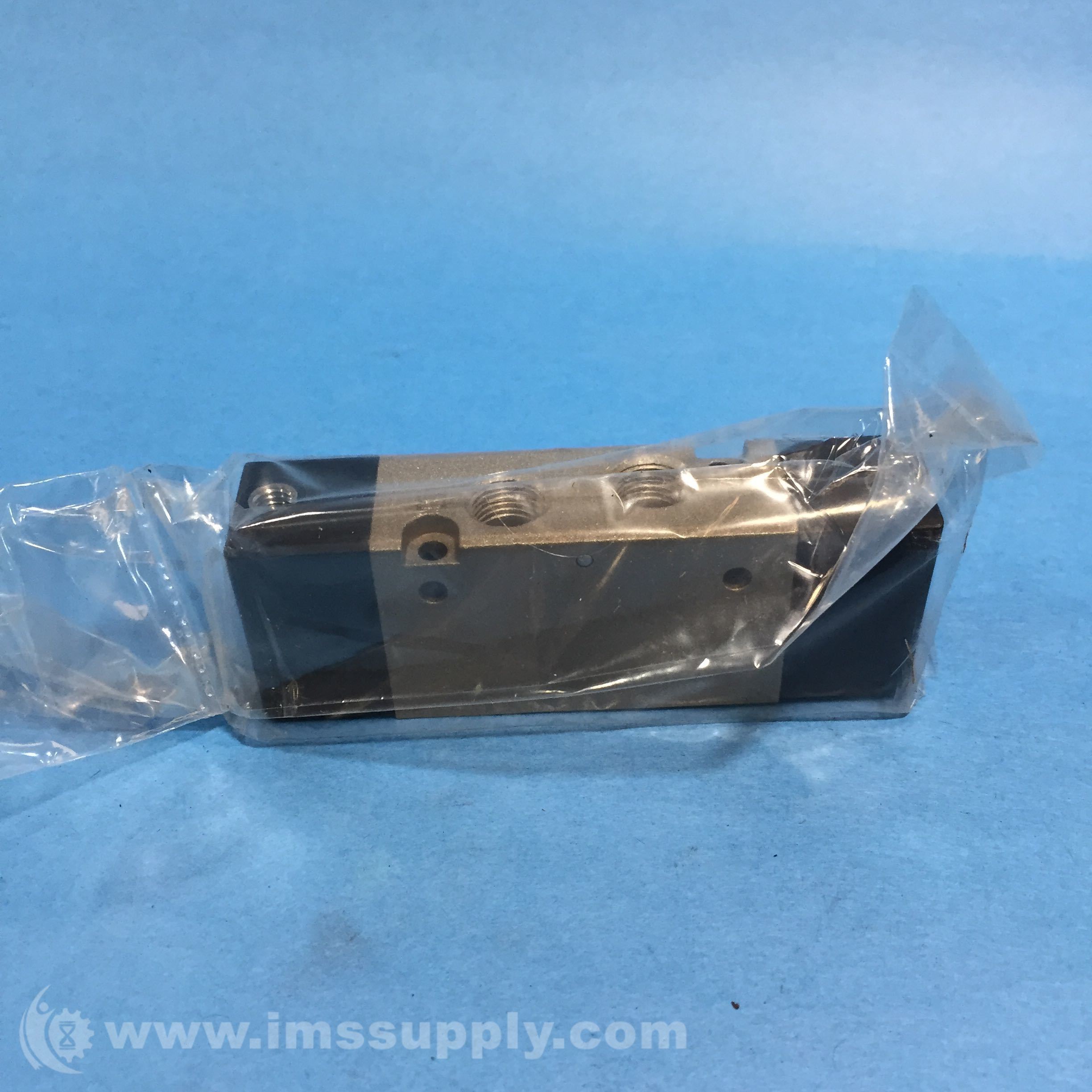 CKD 4KA221-06 4KA1 Series Pilot Operated Soft Spool Valve - IMS Supply