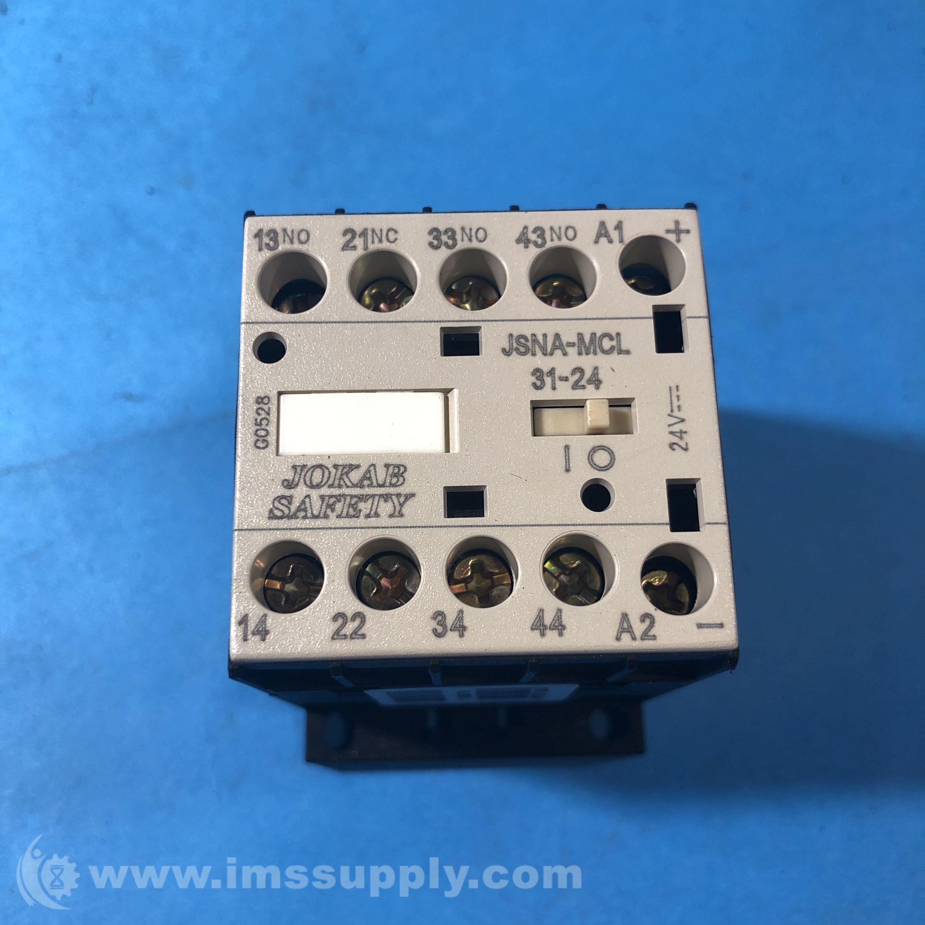 Jokab Safety JSNA-MCL-31-24 Voltage 24VDC Control Relay - IMS Supply