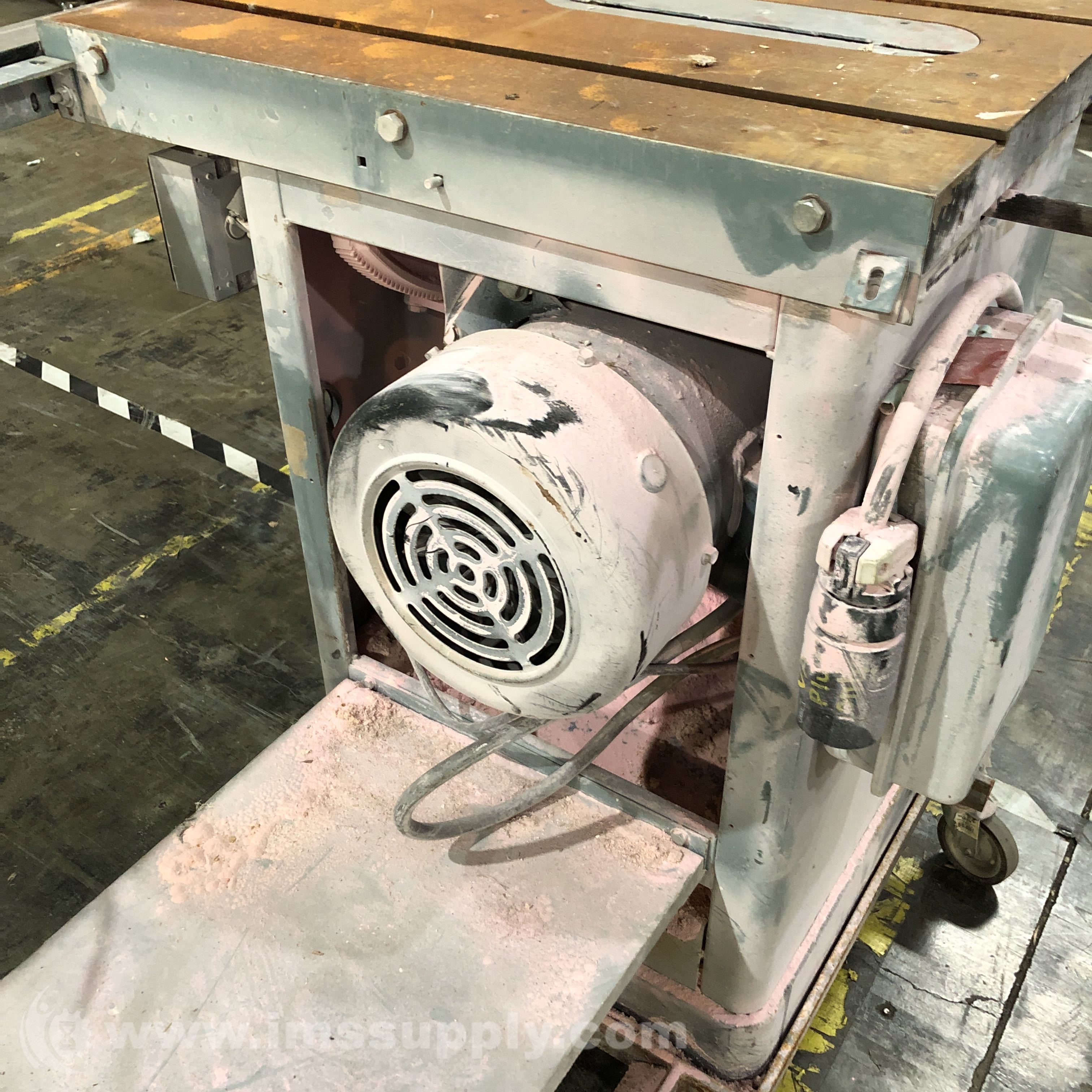 Delta 34-806 10 Unisaw Tilting Arbor Table Saw - IMS Supply