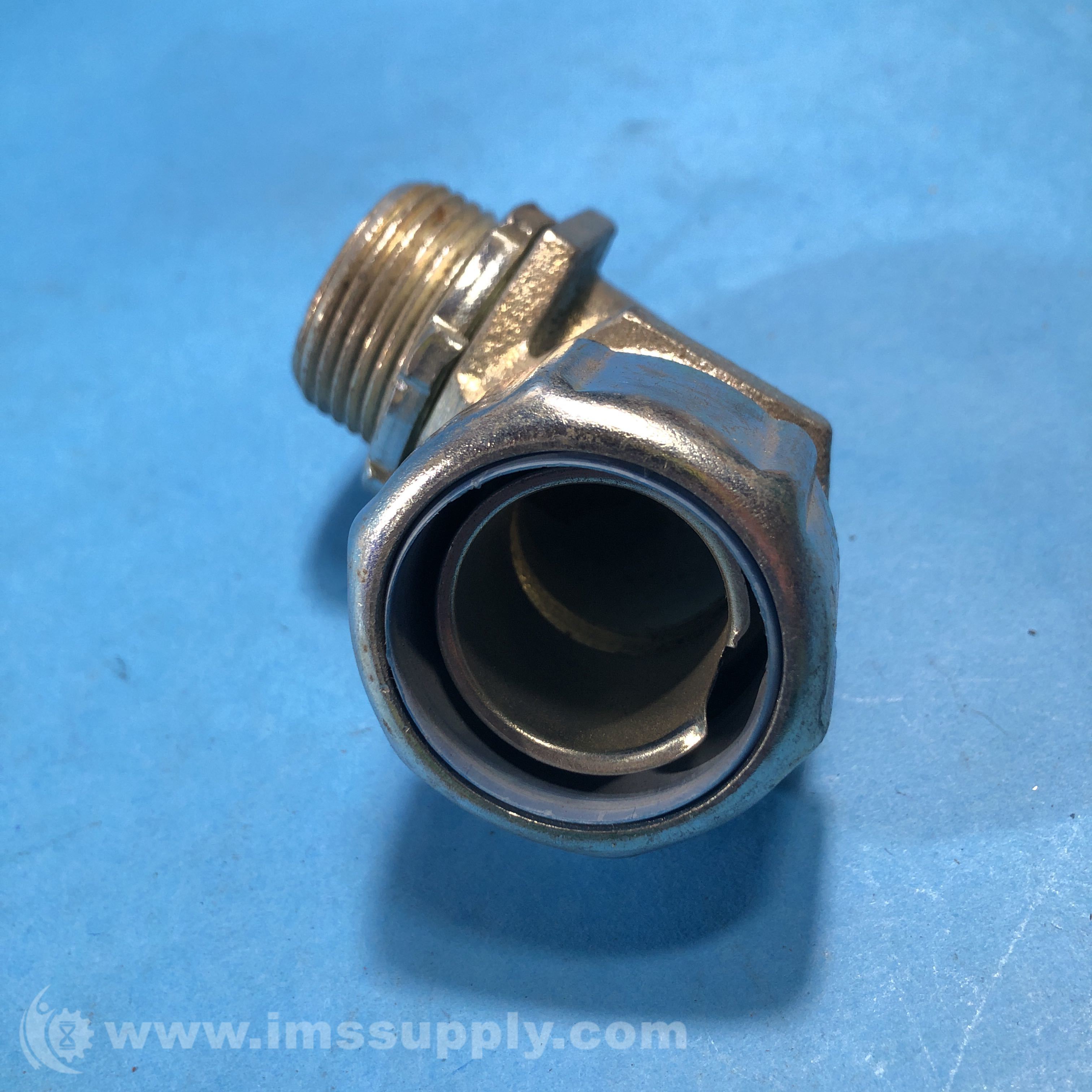 Thomas & Betts 1 Inch 90 Degree Right Angle Fitting - IMS Supply