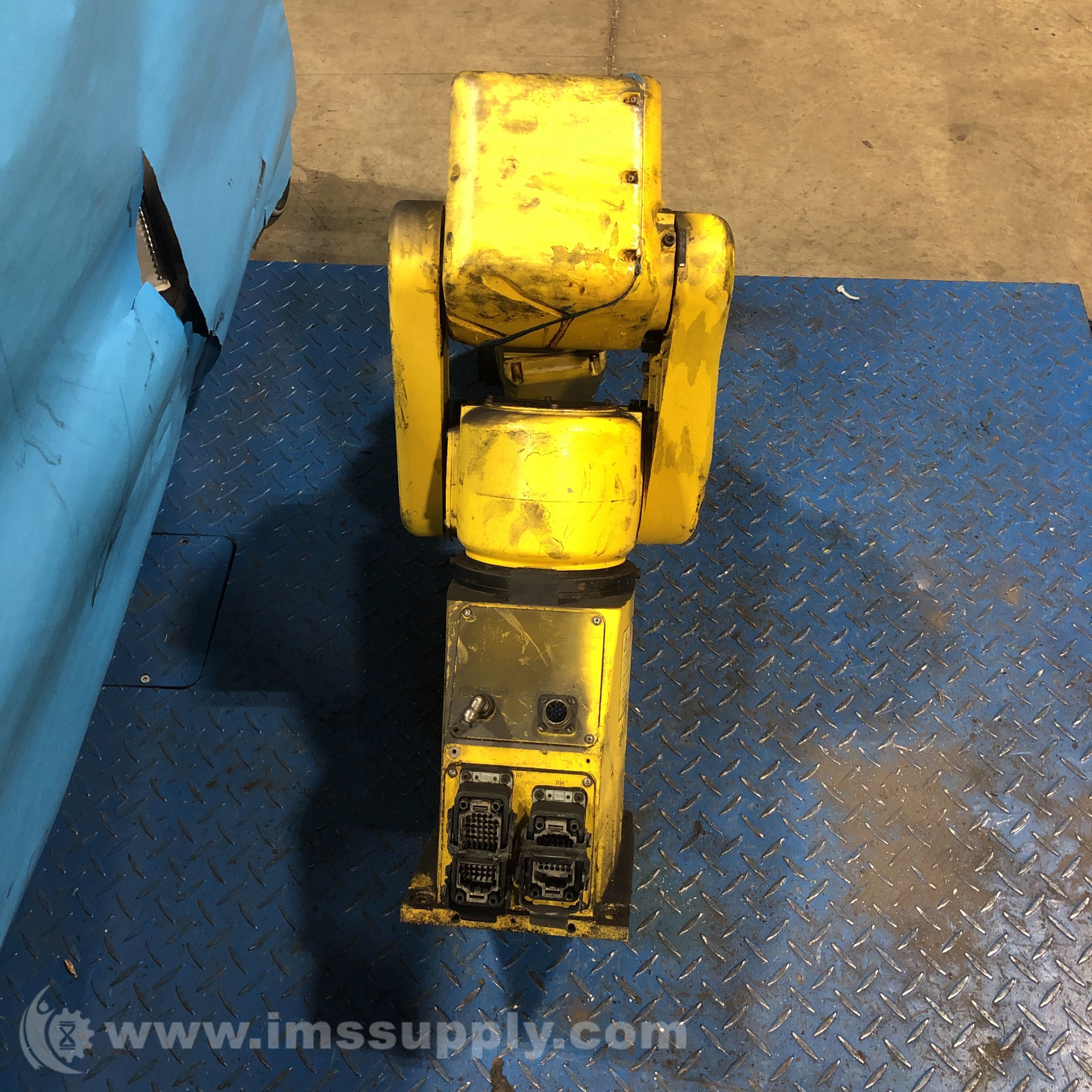 Fanuc Robot Arm - IMS Supply