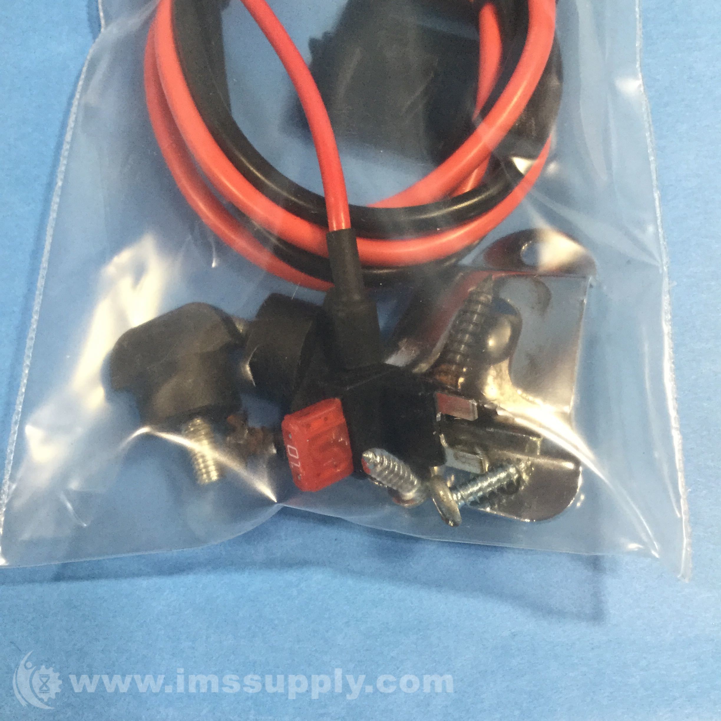 Motorola AAM28TRN9WA1AN Digital Two-way Radio - IMS Supply