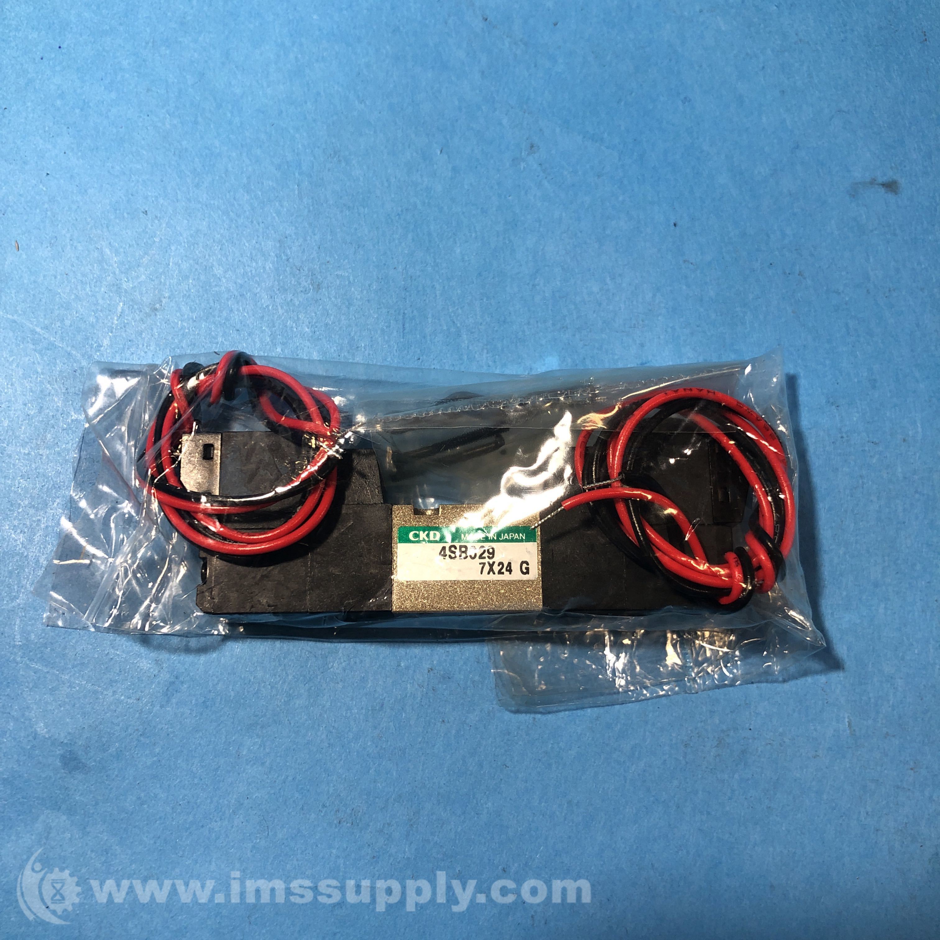 CKD 4SB029-00-3 Valve Manifold - IMS Supply