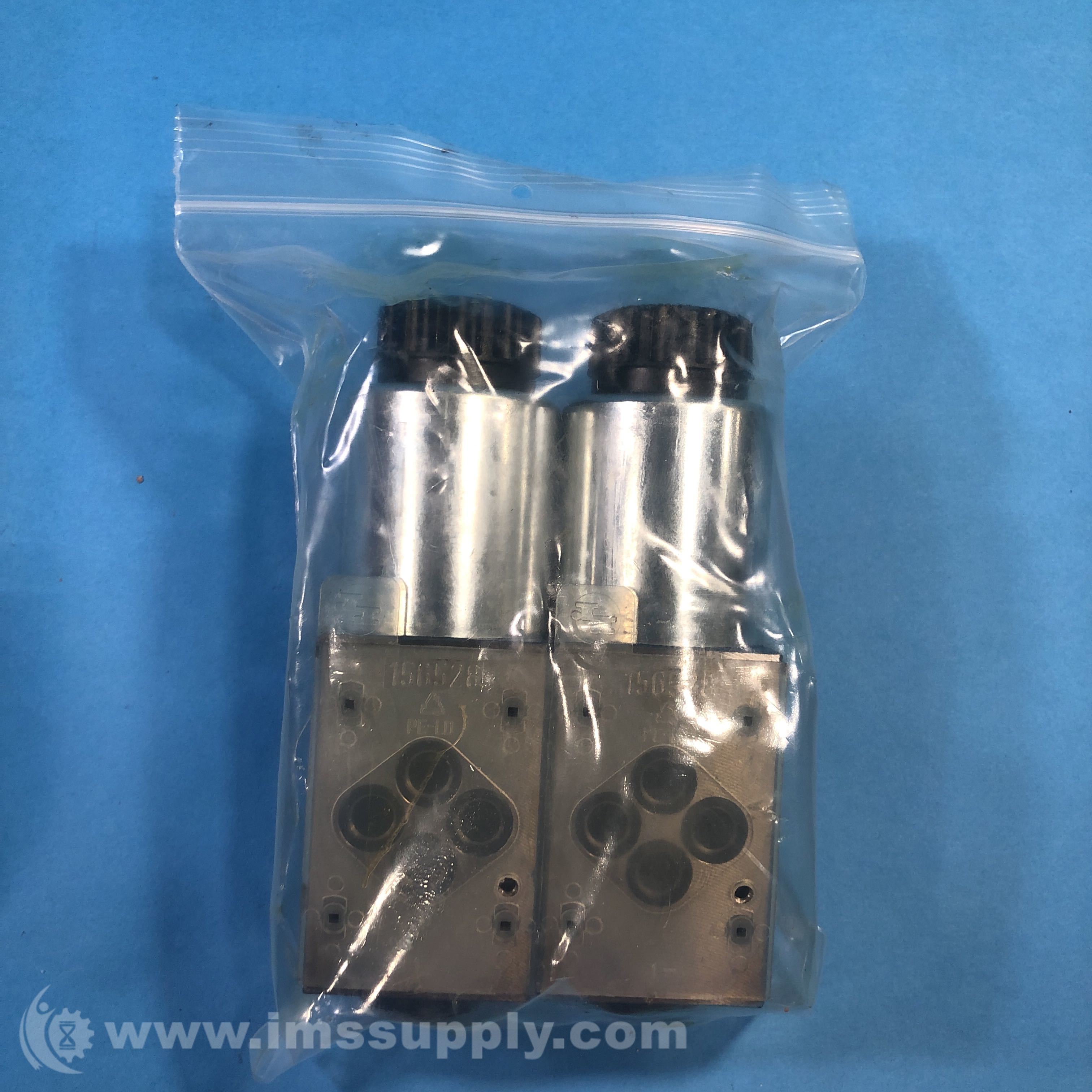 Rexroth R900578186 Bag of 2 Directional Spool Valves - IMS Supply