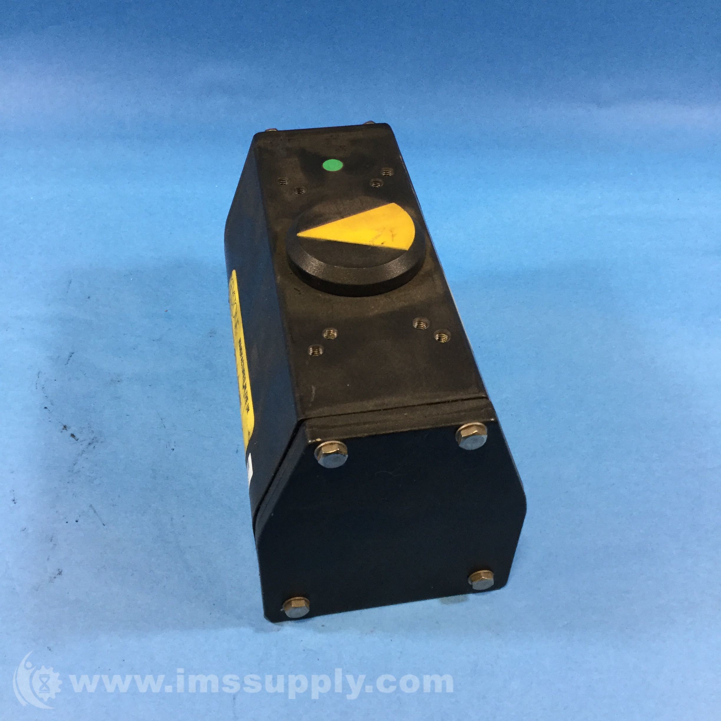 Keystone Pneumatics F79U-006U Pneumatic Valve, Double Acting - IMS Supply