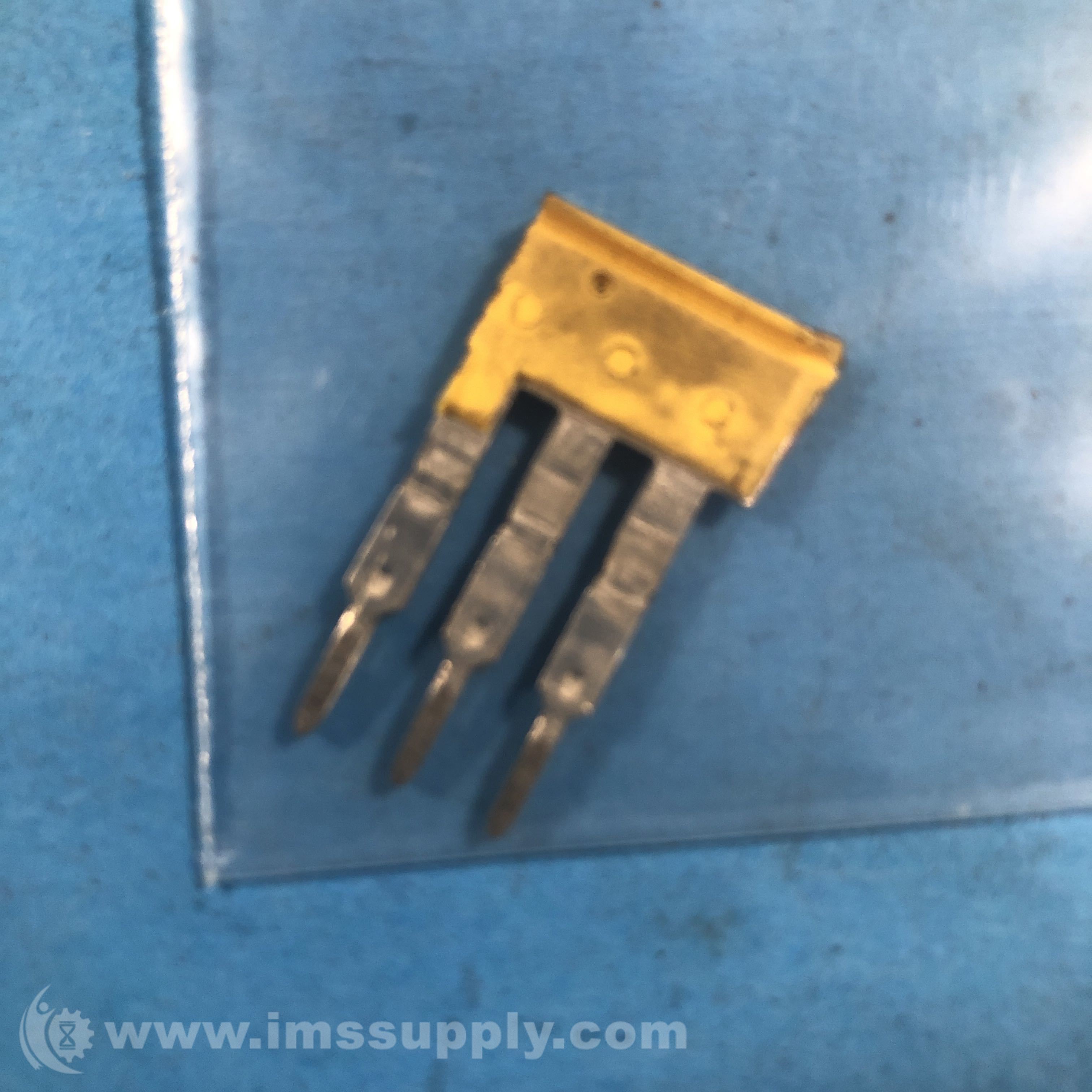 3 Pin Yellow Terminal Connector - IMS Supply
