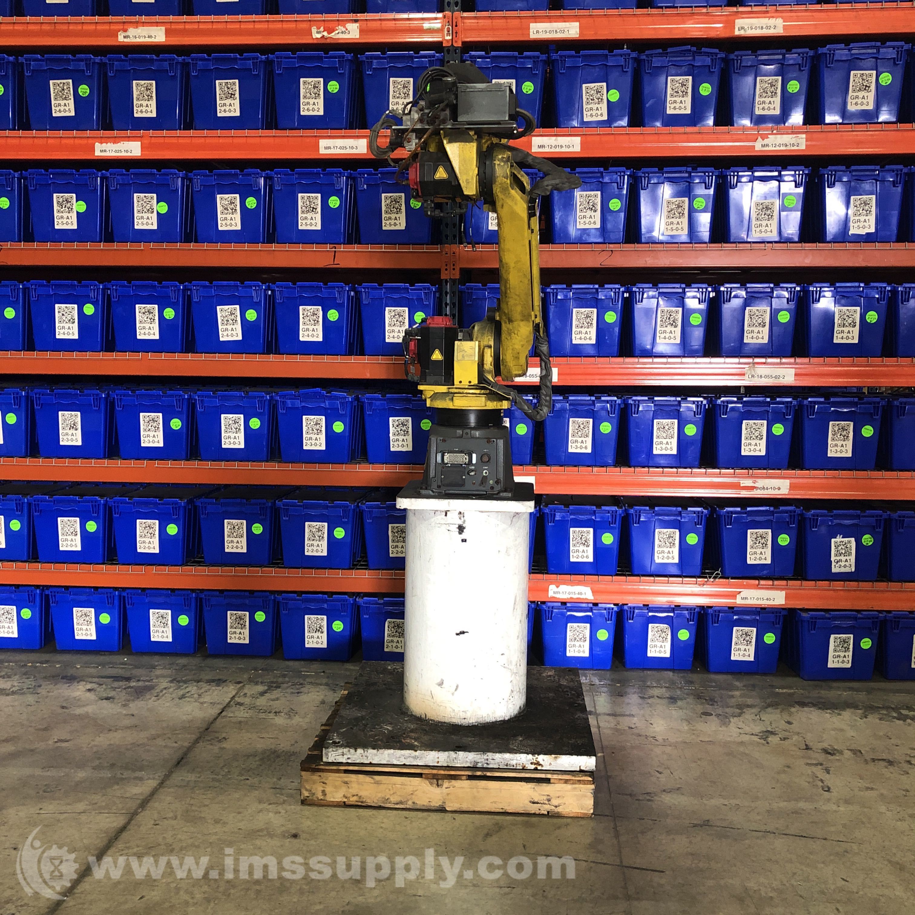 Fanuc A05B-1222-B202 M-20iA Robot - IMS Supply