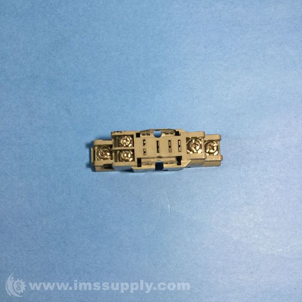 Idec SH1B-05 Relay Socket, DIN Rail, Screw, 5 Pins, 10 A, 250 V - IMS ...