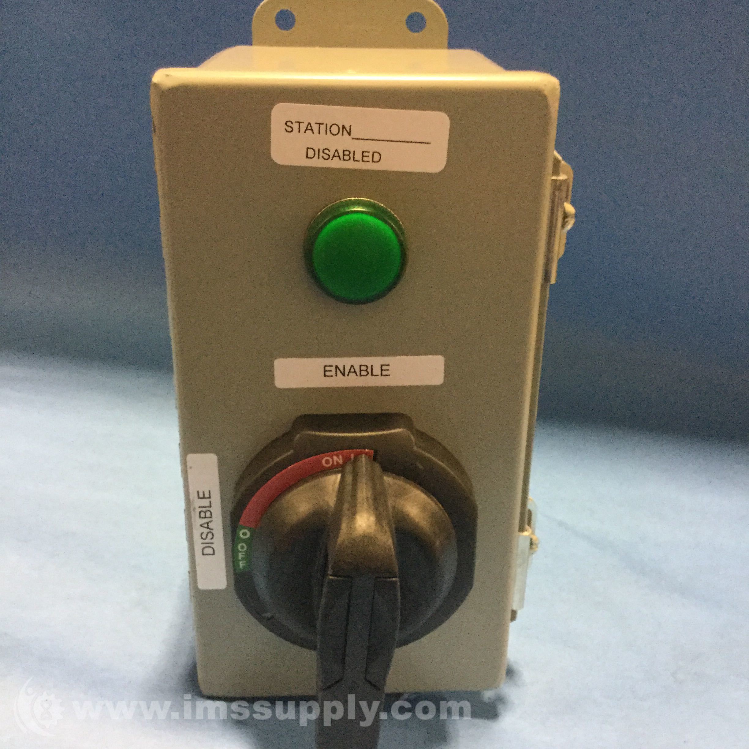 Allen Bradley 1000-194RG2 Lockable Selector Switch, 5 Pin - IMS Supply